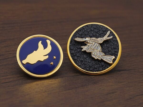 How to Wear Lapel Pins for Men: A Complete Guide to Pairing with Suits ...